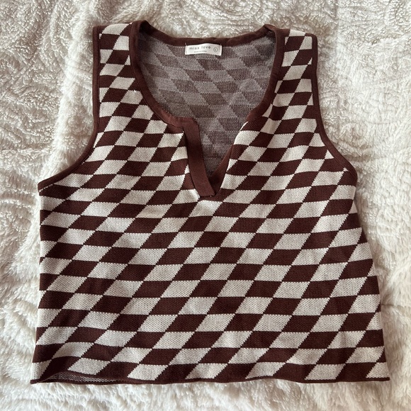 Tops | Brown Checkered Crop Tank Top | Poshmark